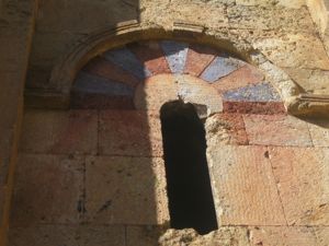 arch - John Graham Tours